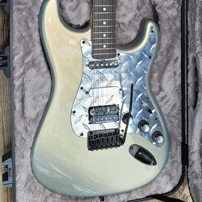 Custom Diamond Plate Masterbuilt LTD Deluxe Metallic NOS | Reverb