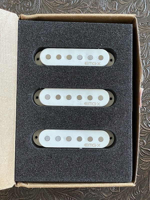 EMG SAVX White | Reverb