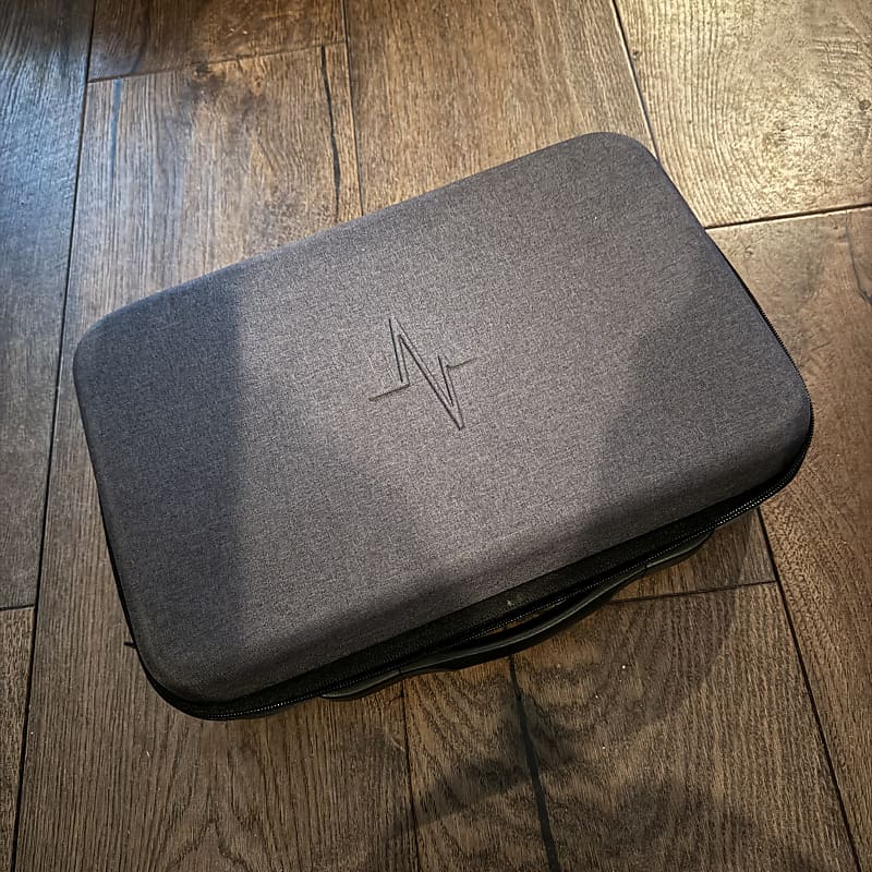Neural DSP Case for Quad Cortex 2022 - Grey | Reverb