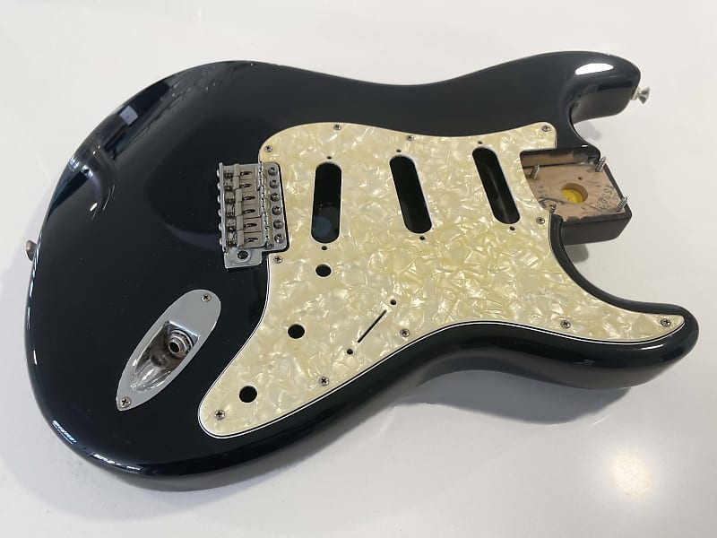 Loaded 2000 Fender Black Deluxe Powerhouse Stratocaster | Reverb