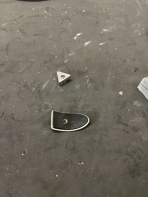 Peavey T-40 Truss rod cover and String Tree | Reverb