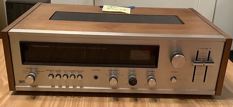 REALISTIC STA-82 1975-1976 RECEIVER SOLID STATE | Reverb