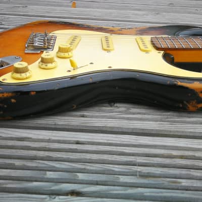 Vtt Relics Stratocaster 50's - Classic 3T Sunburst | Reverb