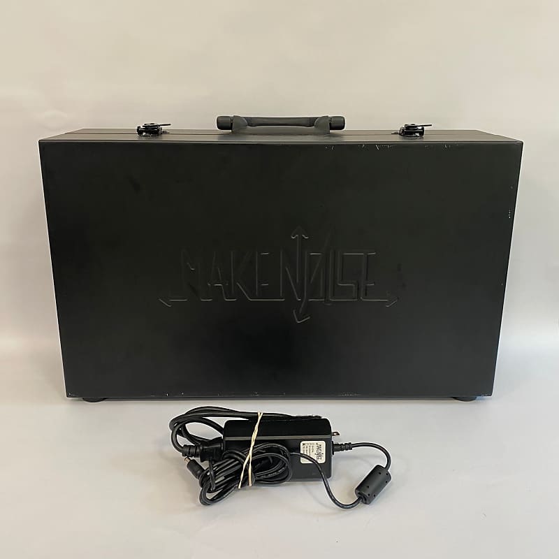 Make Noise 7U CV Bus Case | Reverb