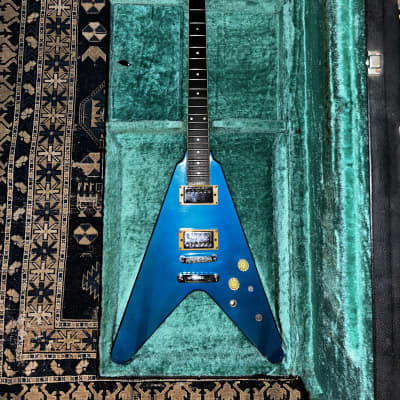 Firefly Flying V burst | Reverb