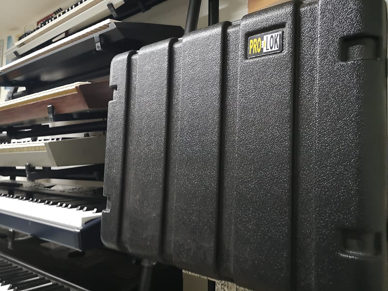 PROEL Pro Lock Case 6 units | Reverb UK