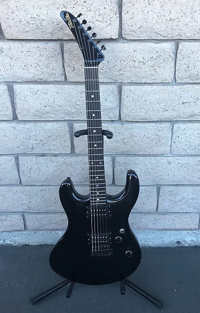 Robin Raider II Electric Guitar - Black - 80's, MIJ, Japanese | Reverb