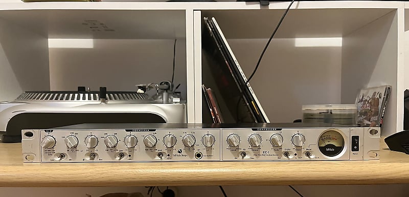 Toft Audio Designs EC-1 Pre/EQ/Compressor | Reverb