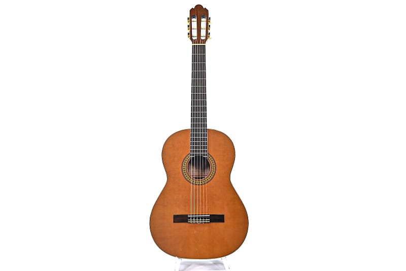 Castilla 30 Classical Guitar | Reverb