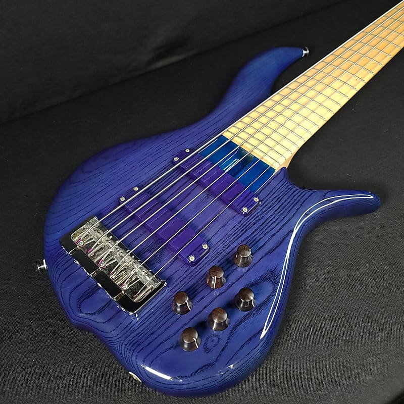 Used F Bass 1999 BN6 Trans blue w/ Original Gig Bag | Reverb