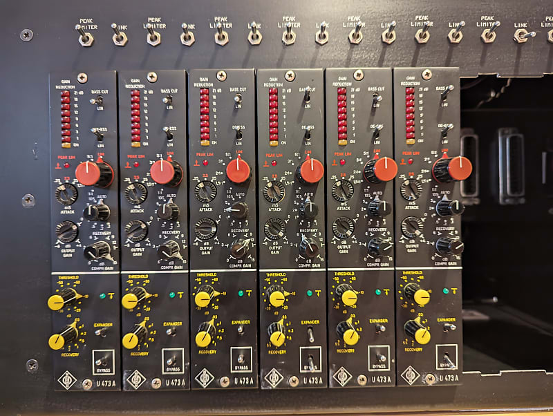 Neumann U473a (x6) 8 way Danner rack | Reverb
