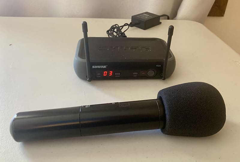 Shure PGX4 receiver and PGX2 SM58 HH Wireless Microphone | Reverb
