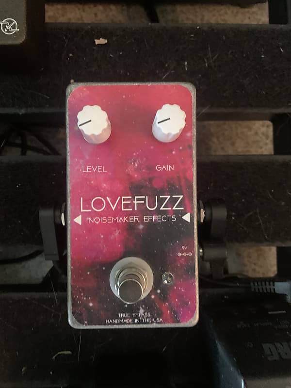 Noisemaker Effects Love Fuzz | Reverb