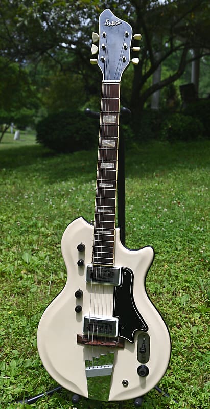 1965 - 1966 Supro Martinique Dual Tone Res-O-Glass Electric | Reverb