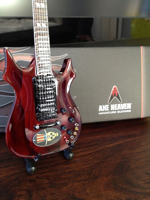 Axe Heaven Jerry Garcia Alembic Top Hat Stephen Cripe | Reverb Canada