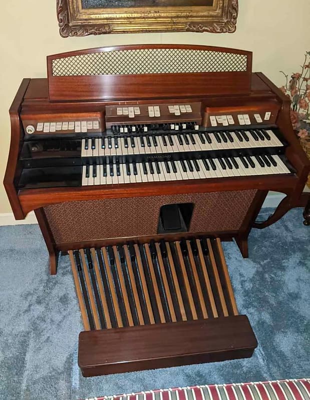 Hammond Organ w/ Leslie 700 Speaker, Pedalboard & Bench! | Reverb
