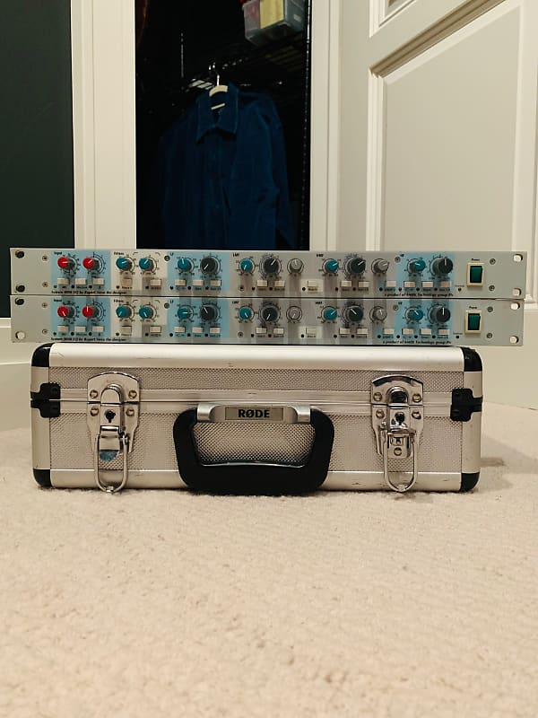 A Pair of AMEK System 9098 EQ Mic Preamps with Equalizer | Reverb