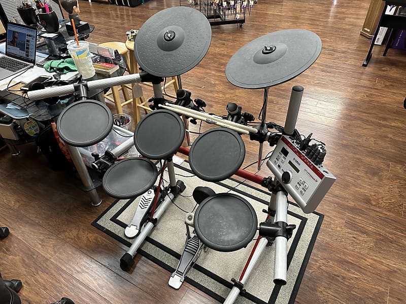 Yamaha DTX Electronic Drum Kit incl. free GenzBenz Amp | Reverb