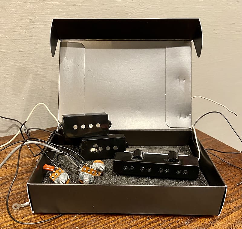 Squier PJ Pickup Set: Classic Vibe 2010s - Black | Reverb