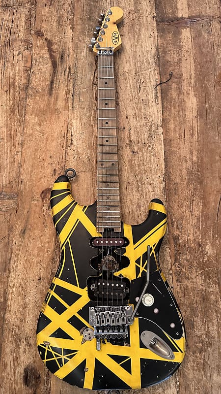 Judah EVH Bumblebee 2022 - Aged Yellow & Black | Reverb