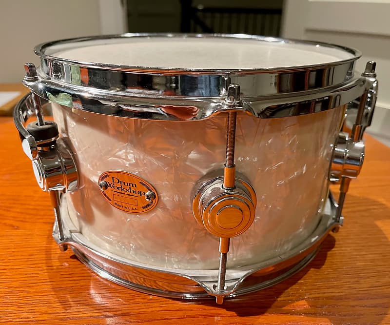DW Popcorn Snare 2002 - Vintage White Marine Pearl | Reverb