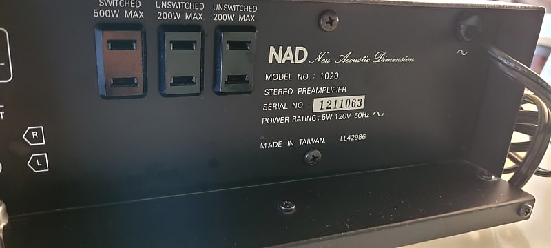 Preamp NAD 1020 | Reverb