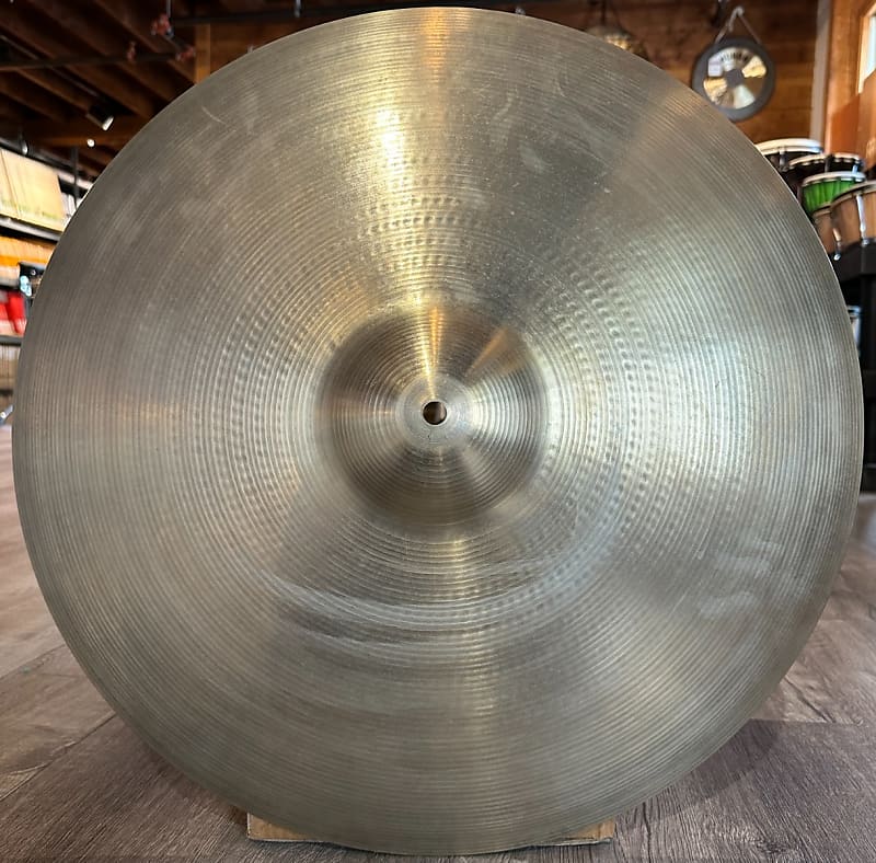 Used Zildjian A Medium Ride Cymbal 20" | Reverb