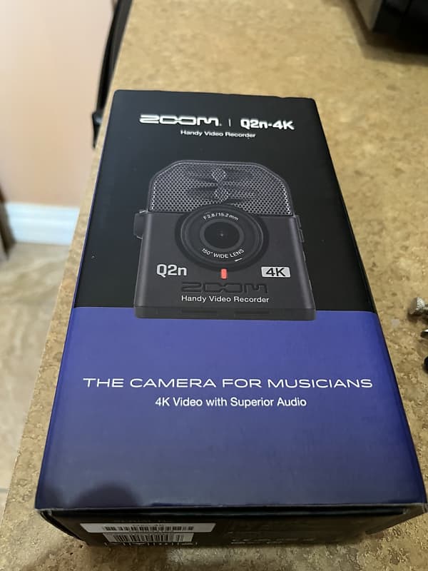 Zoom Zoom Q2n-4K handy video recorder black | Reverb