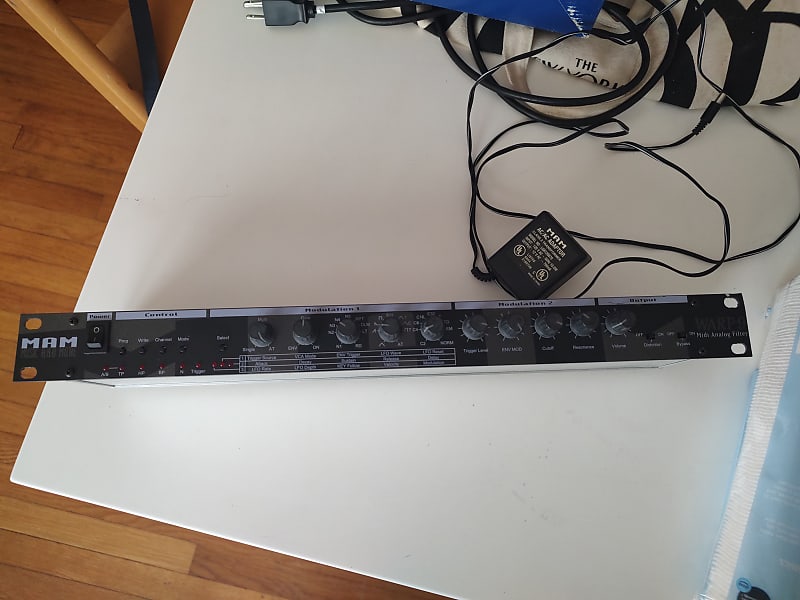 MAM Music and More Warp9 Midi Analog Filter Wasp Rackmount | Reverb