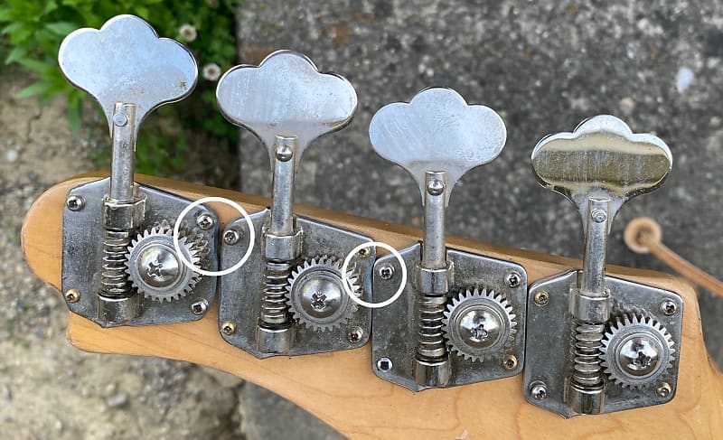 Vintage Fender Style Bass Tuning Keys | Reverb