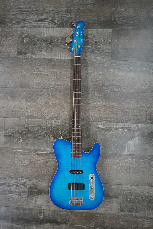 Aio Tb4 Bass Blue Burst Reverb