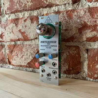 Metasonix ∎ RK2 ∎ XS-VCA ∎ Tube / Valve Topology ∎ [eurorack] | Reverb