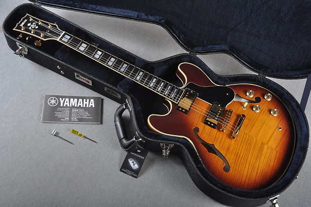 Yamaha SA-2200 Semi Hollow Body Double Cutaway w/Deluxe | Reverb