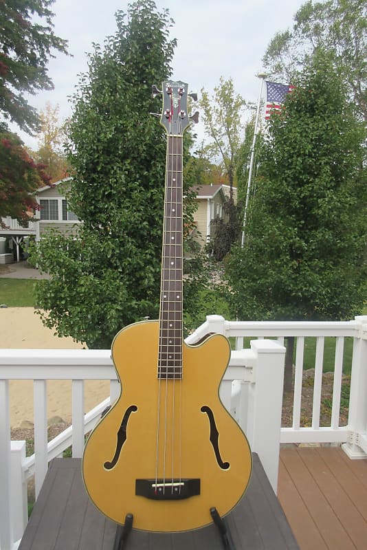 Samick HFB490 Natural Acoustic Electric Bass with Hard Shell | Reverb