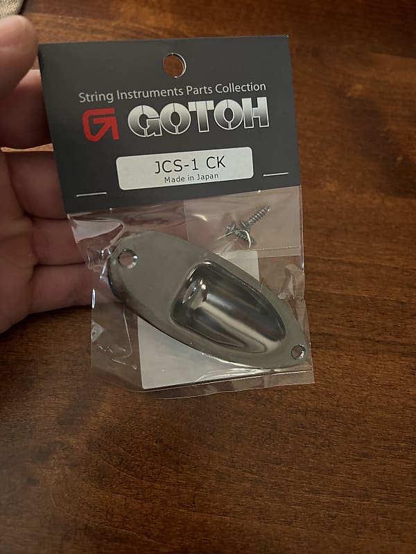 Gotoh JCS-1 Jack plate Cosmo Black (FOR FENDER STRAT) | Reverb