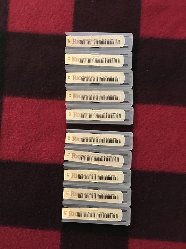 Rico "Classic" B-Flat Clarinet Reed (Individual) (Strength: | Reverb