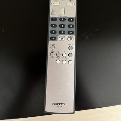 Rotel RT-1084 Sirius / HD / AM / FM Tuner with Remote | Reverb