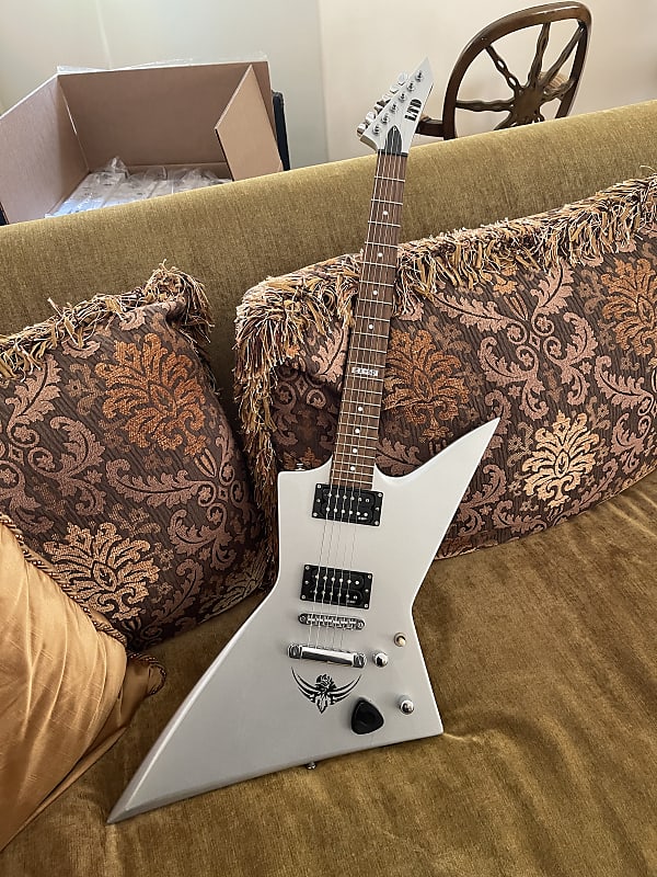 ESP LTD EX-50 | Reverb