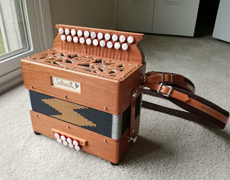 Saltarelle Bouebe melodeon accordion GC tuning, solid cherry | Reverb