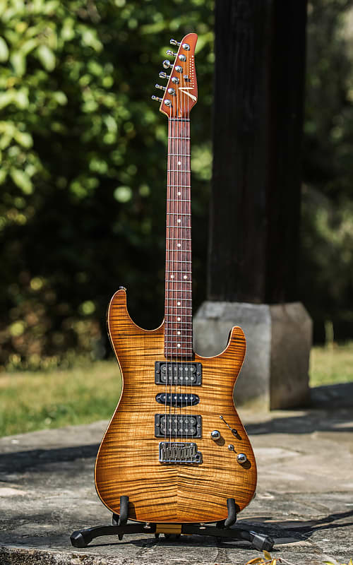 Tom Anderson Drop Top 2009 Tiger burst | Reverb