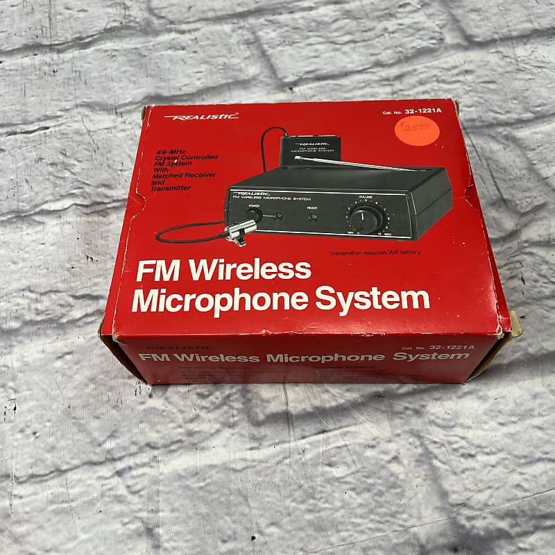 Realistic FM Wireless Microphone System | Reverb