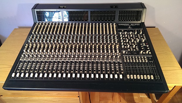 Behringer EuroDesk MX9000 24x8 Studio or Live Console with | Reverb