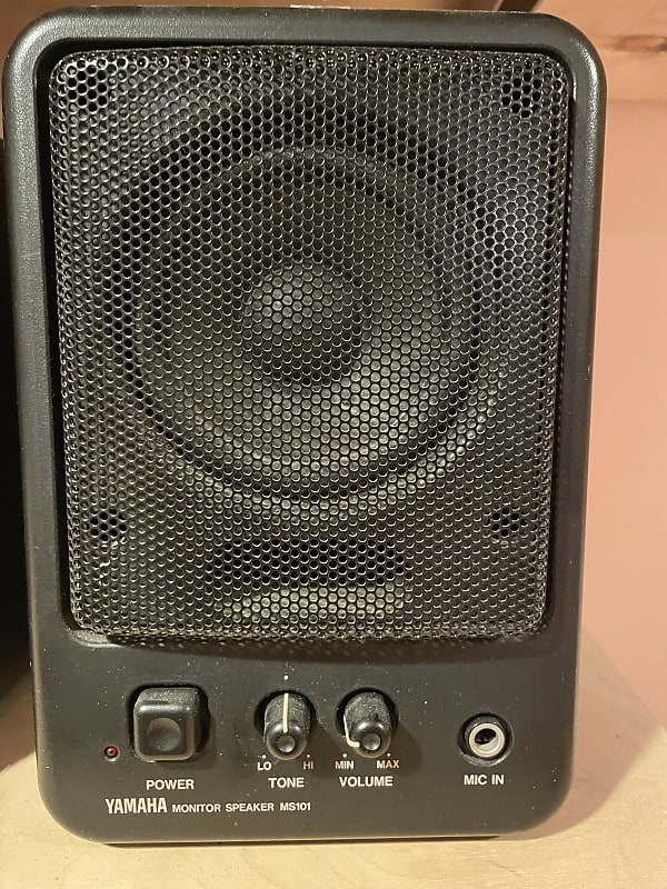 Yamaha MS101 Powered Monitor Speaker (Single) | Reverb