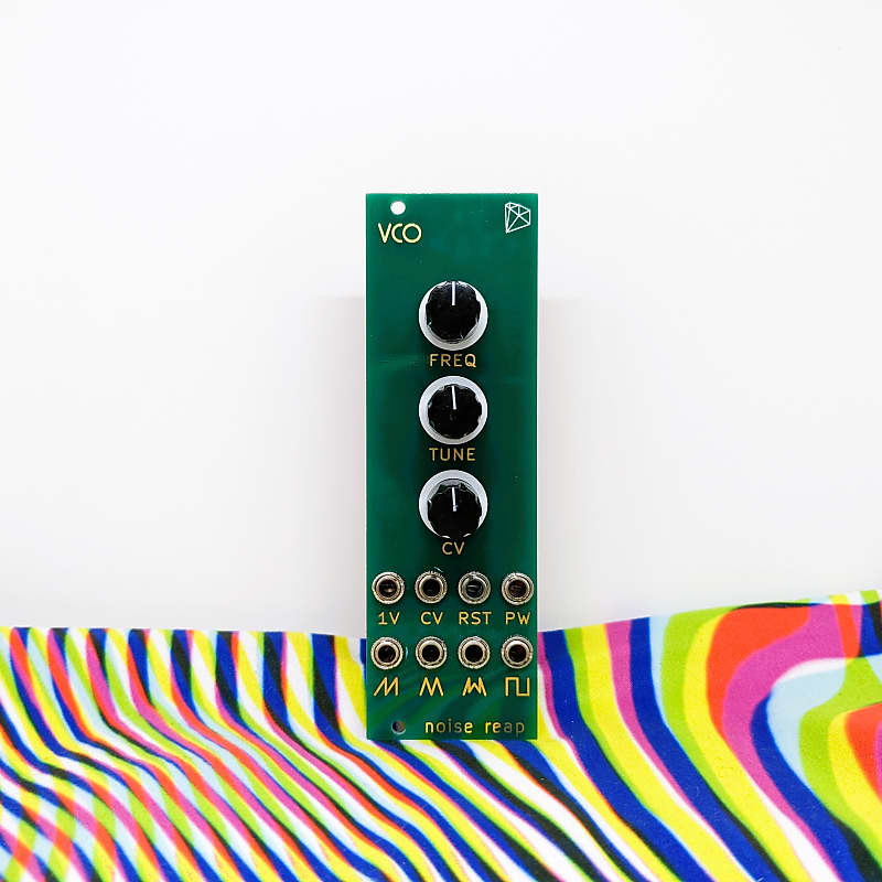Noise Reap Utility VCO v2 // simple VCO w/not-so-simple | Reverb
