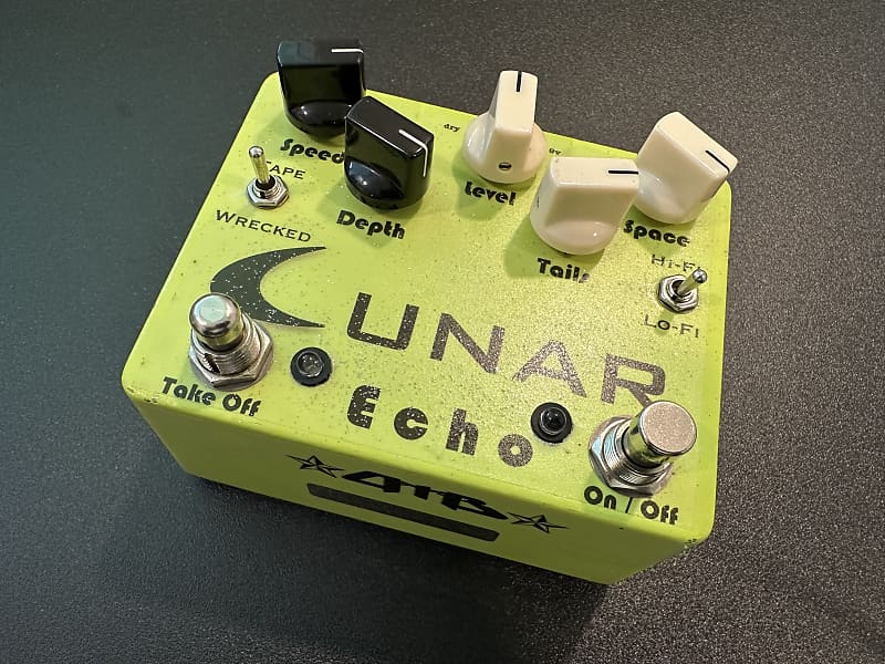 DMB Lunar Echo | Reverb