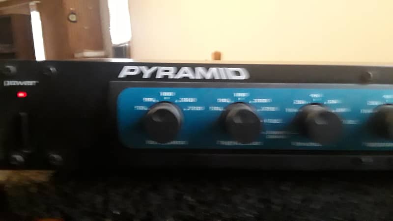 Pyramid SEA 3000 2000s - Black | Reverb