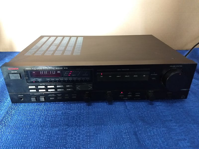 Luxman R-113 Digital Synthesized AM/FM Stereo Receiver | Reverb