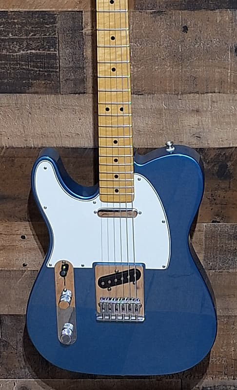 Fender Standard Telecaster "Lefty" 2010's - Lake | Reverb Australia