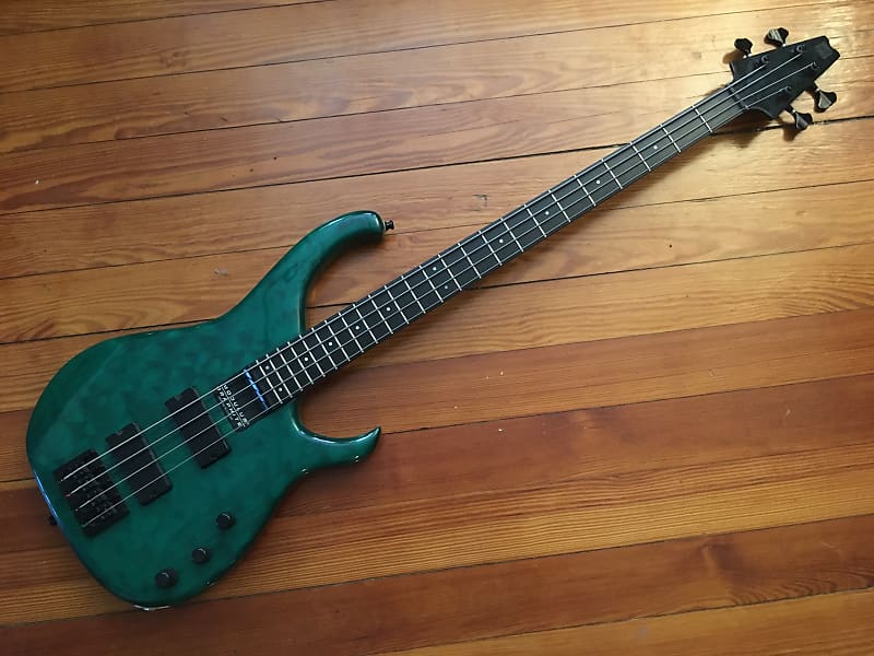 1992 Modulus Quantum 4 Graphite Neck Emerald Green | Reverb