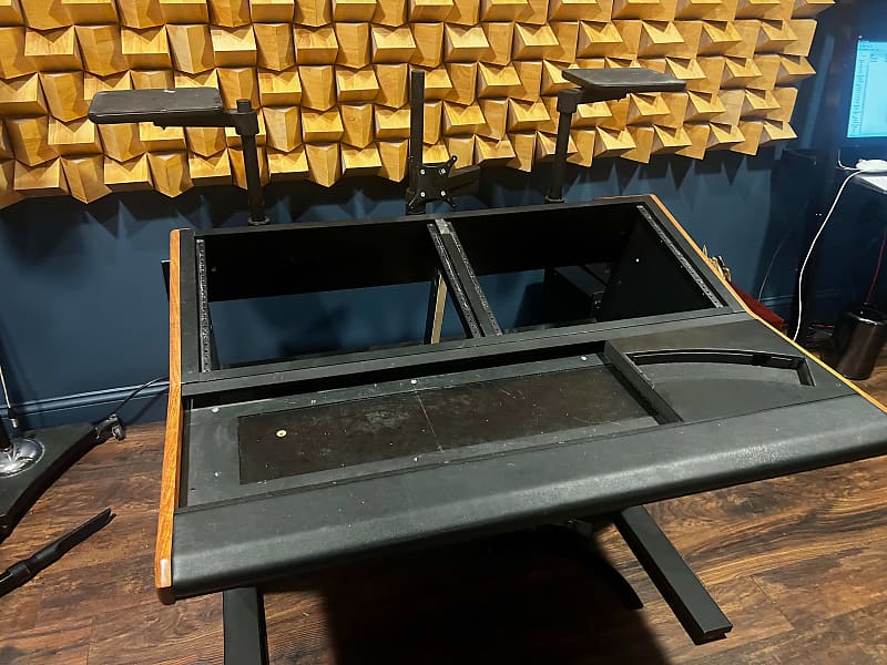 Sterling Modular Multi Station 2 Bay Producer's Desk 2018 - | Reverb